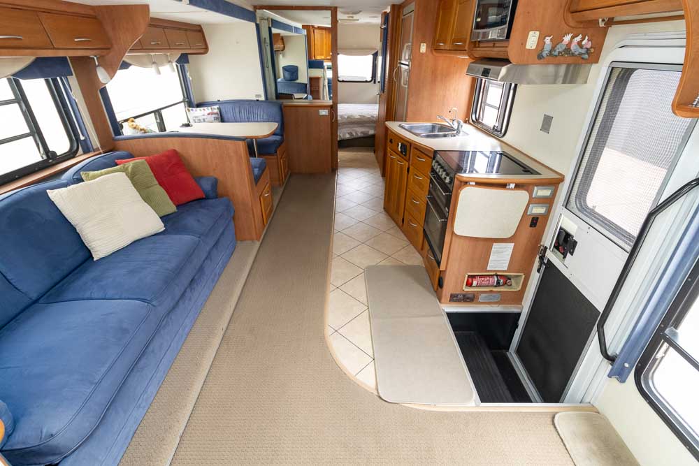 Winnebago Alpine 3035SL | Used Motorhomes For Sale | AUSMHC