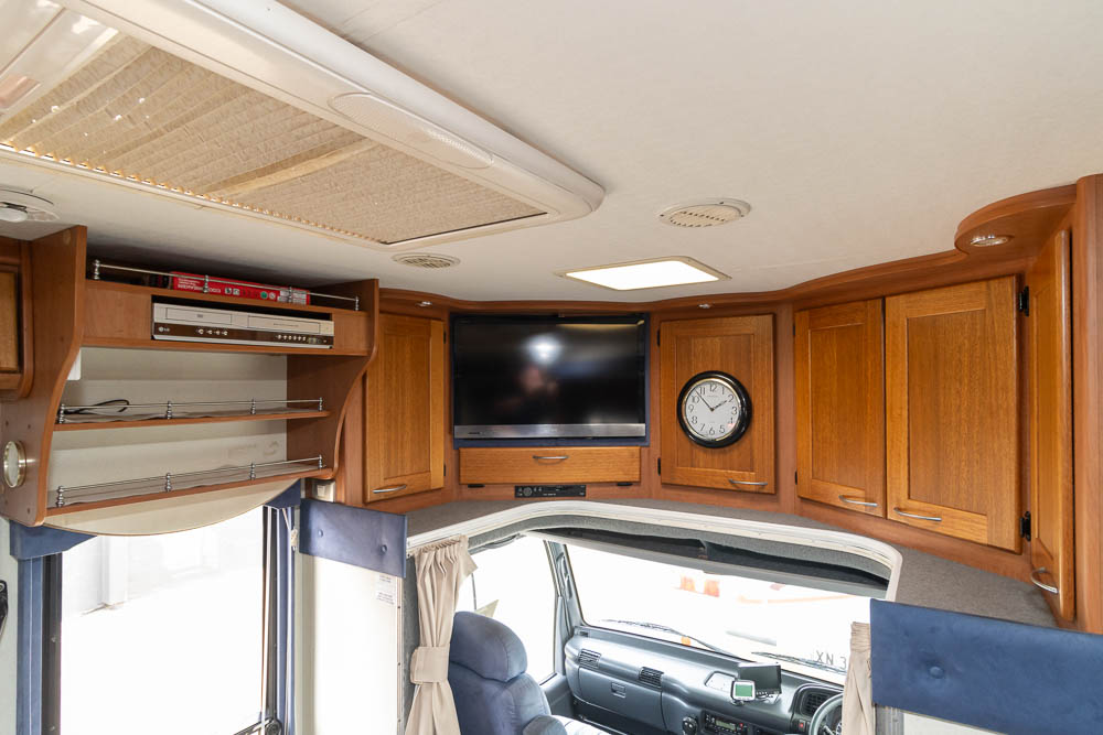 Winnebago Alpine 3035SL | Used Motorhomes For Sale | AUSMHC